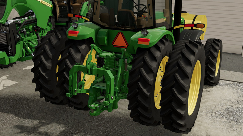 FS22 John Deere 8020 by STX Farms