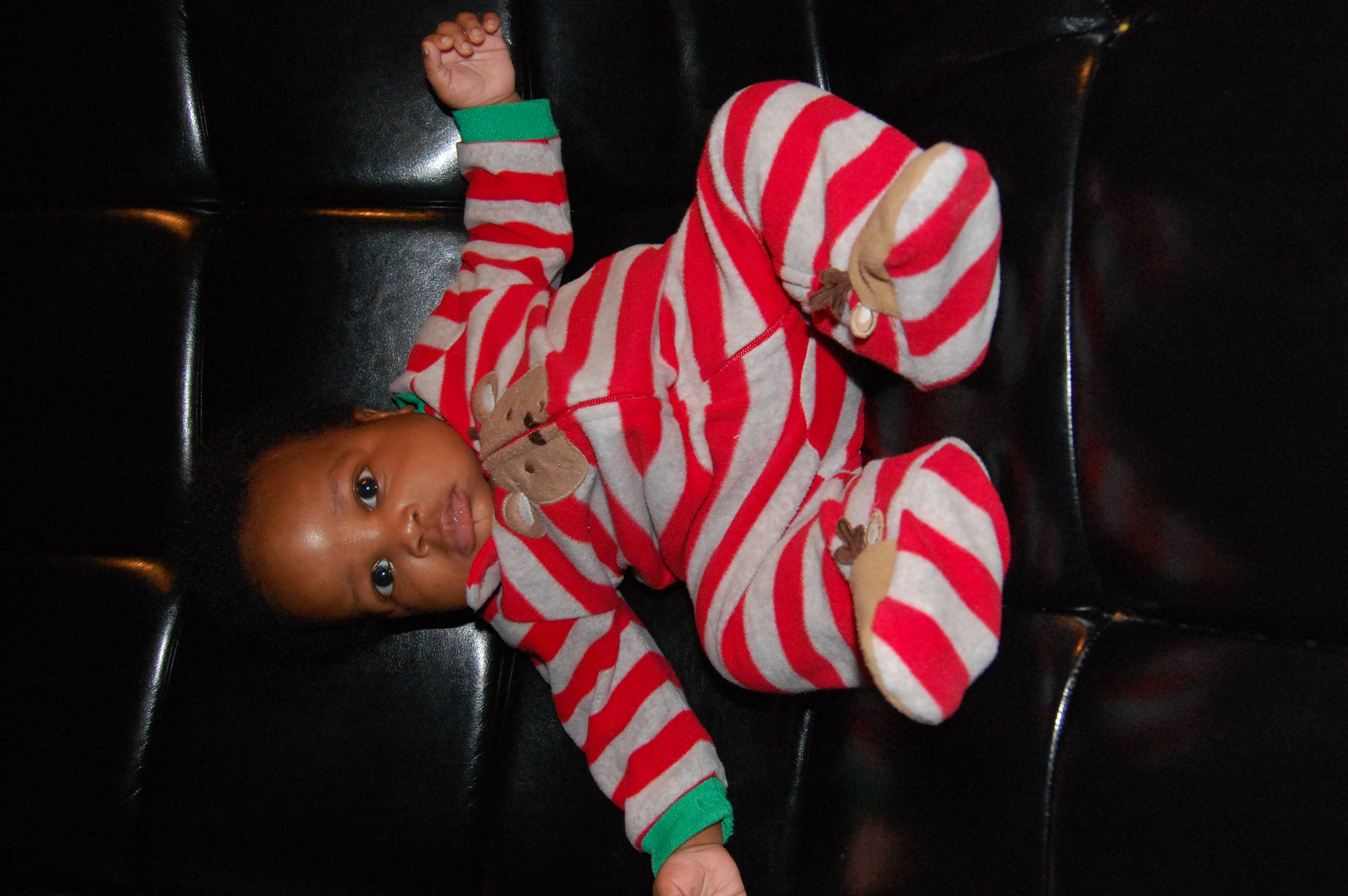 Everyone helps baldi! - Everyone helps baldi! by michaeldoesgaming