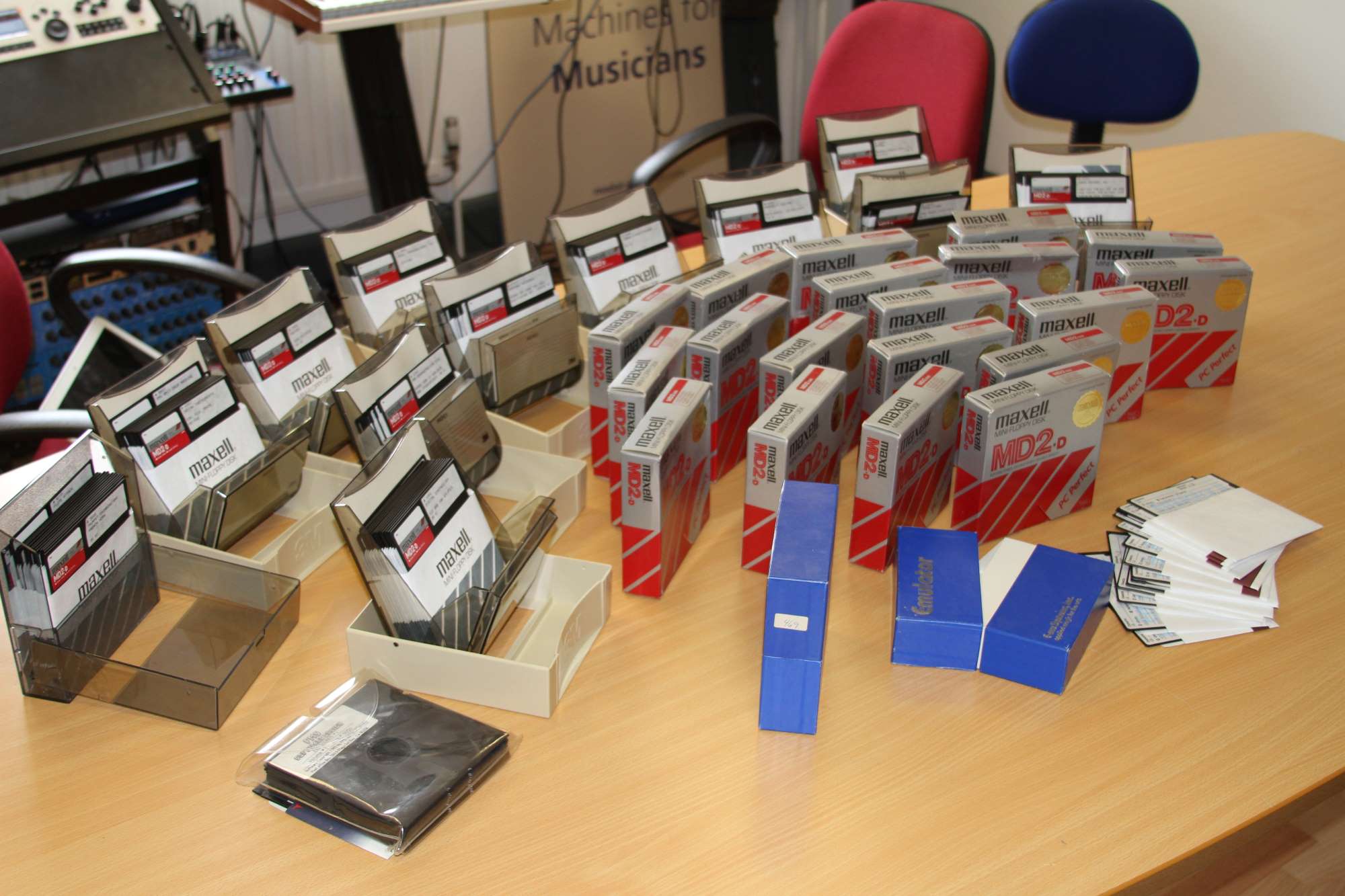 The storage evolution of the Emulator II - itch.io