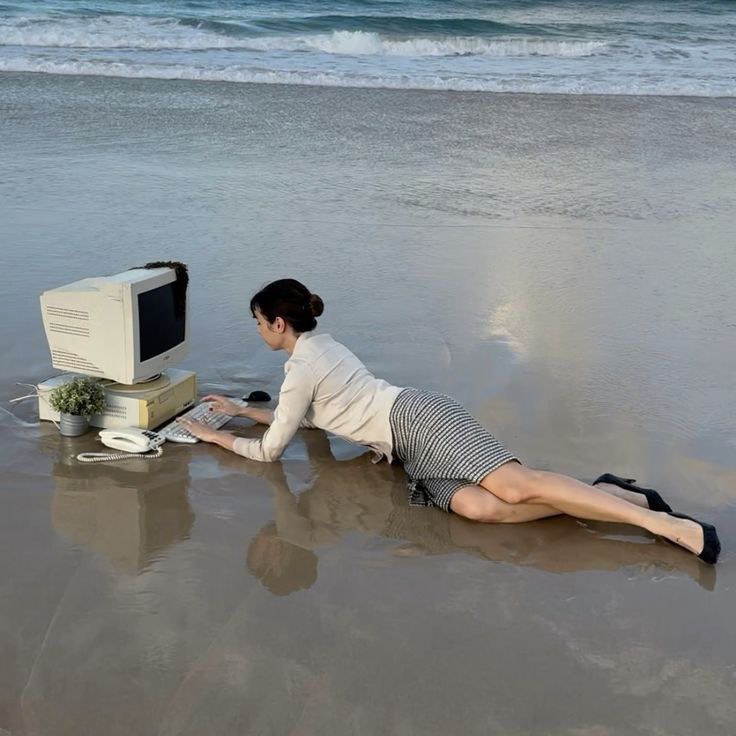 Tiny Music Jam #2 by Maksim Orlov for Tiny Music Jam #2(Computer Sounds) - itch.io